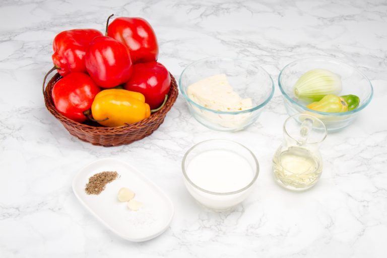 "Sweet" Peruvian Rocoto Pepper Sauce Recipe - Eat Peru