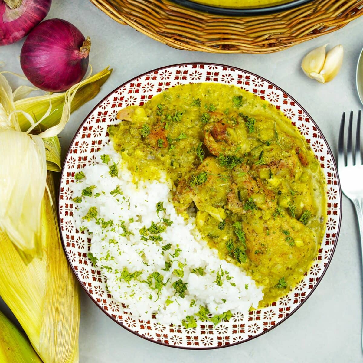 Pepián de Choclo - delicious chicken & corn stew with a spicy kick